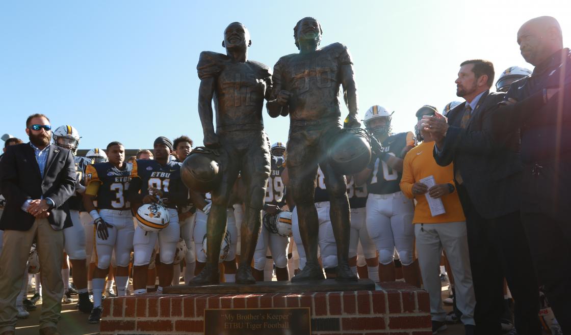 ETBU reveals statue honoring former Tiger Football players | East Texas ...