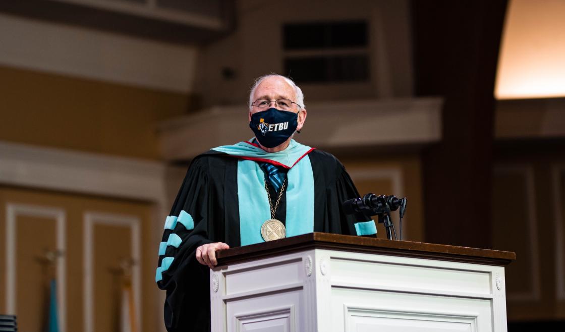 ETBU CELEBRATES FALL 2020 GRADUATES AT COMMENCEMENT SERVICES | East ...