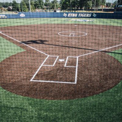 Thrive in Christian Community | East Texas Baptist University